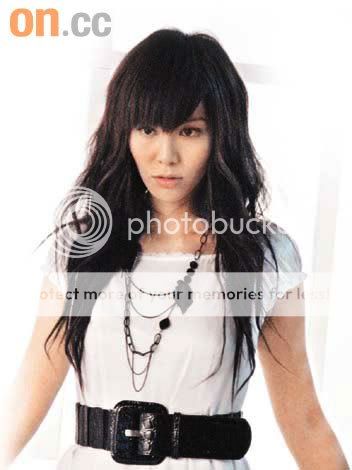 Joyce Tang learns speed changing clothes through filming Ads, Friday ...